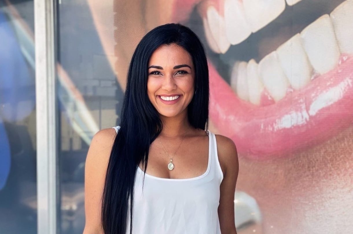 Camila Arteche conmemora el estreno de «Un pequeño corte» en HBO Max ...